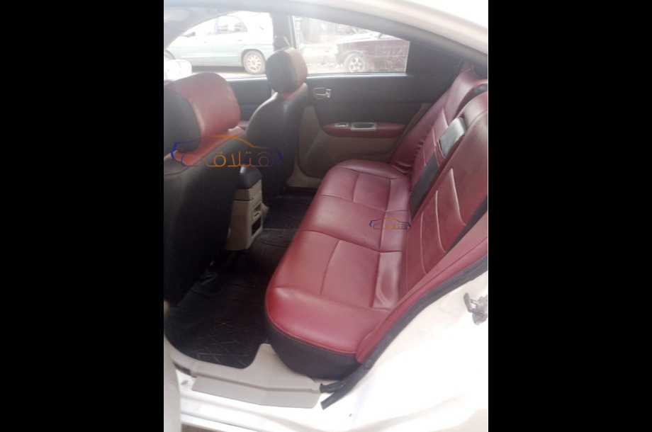 A516 Speranza 2009 Cairo White 6701422 - Car for sale : Hatla2ee