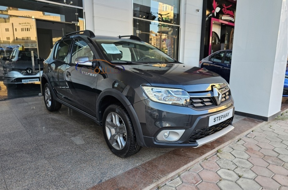 Sandero Step Way Renault 2023 Damietta Dark grey 6702494 - Car for sale ...