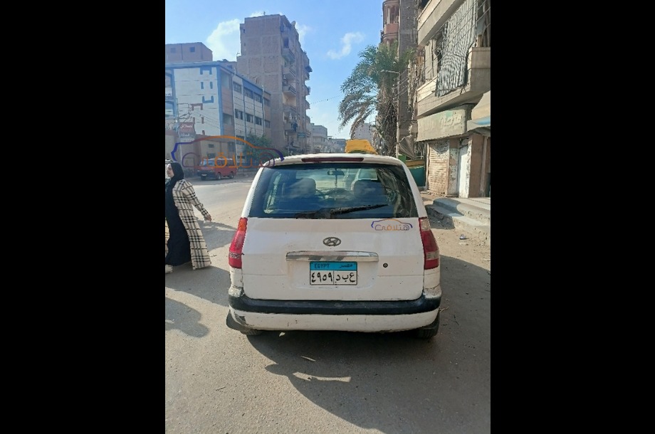 Matrix Hyundai 2001 El Mahalla White 6702634 - Car for sale : Hatla2ee