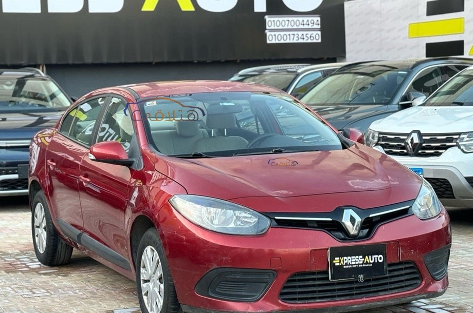 Fluence Renault 2015 Obour City Dark red 6702944 - Car for sale : Hatla2ee