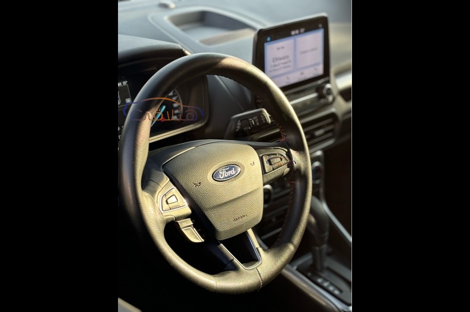 EcoSport Ford 2022 Obour City Dark red 6702976 - Car for sale : Hatla2ee