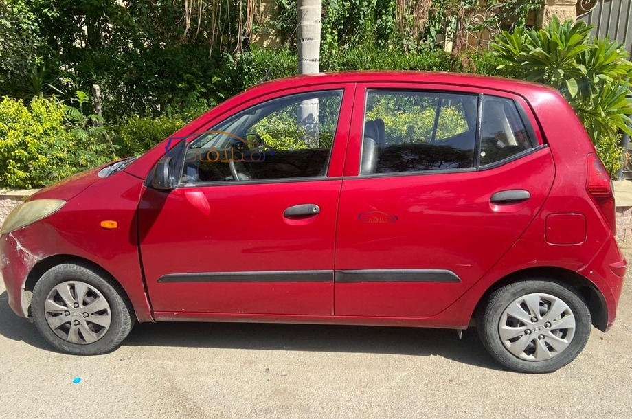 I10 Hyundai 2017 Obour City Dark red 6709051 - Car for sale : Hatla2ee