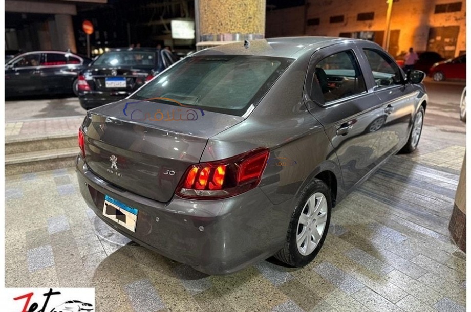 301 Peugeot 2021 Alexandria Gray 6714320 - Car for sale : Hatla2ee