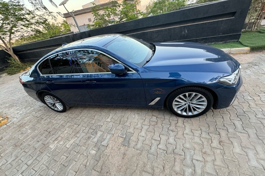 520 BMW Sheikh Zayed City Blue 6721156 - Car for sale : Hatla2ee