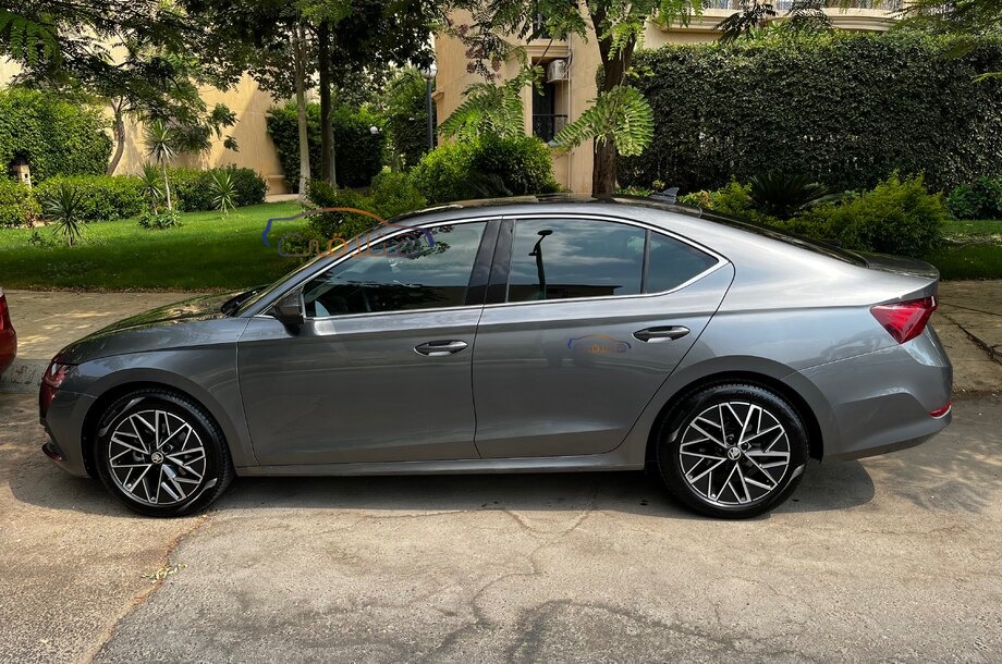 Octavia A8 Skoda 2024 Tagamo3 - New Cairo Dark grey 6724369 - Car for ...
