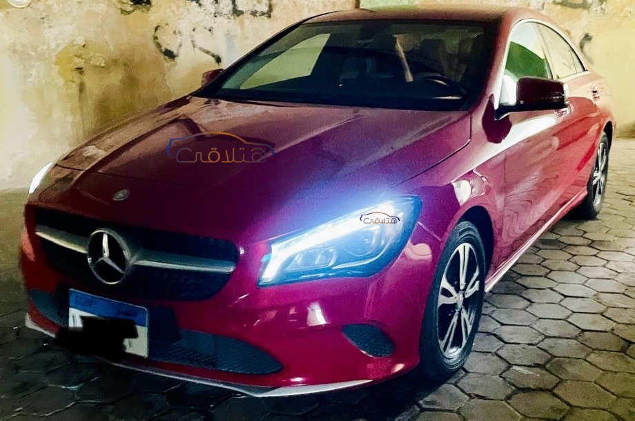 CLA 180 Mercedes 2018 6 October Red 6739610 - Car for sale : Hatla2ee
