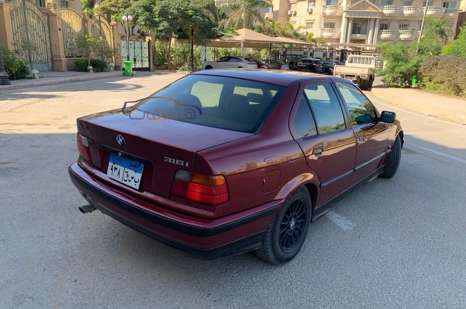 316 BMW 1994 Cairo Red 6741713 - Car for sale : Hatla2ee
