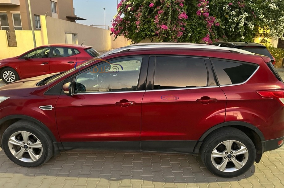 Kuga Ford 2015 Giza Red 6745819 - Car for sale : Hatla2ee