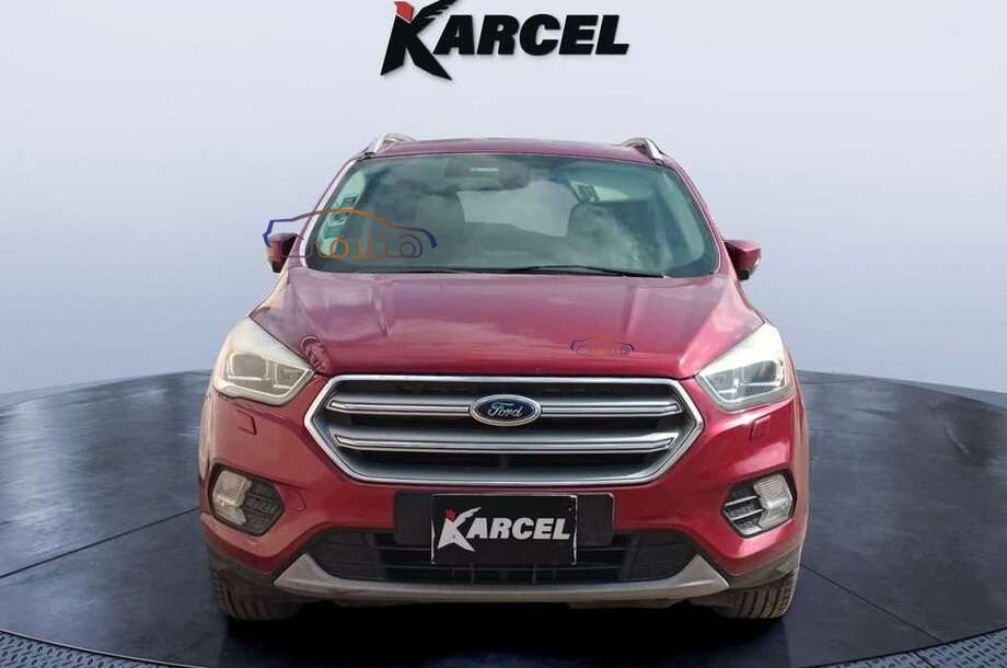 Kuga Ford 2017 Maadi Dark red 6747521 - Car for sale : Hatla2ee