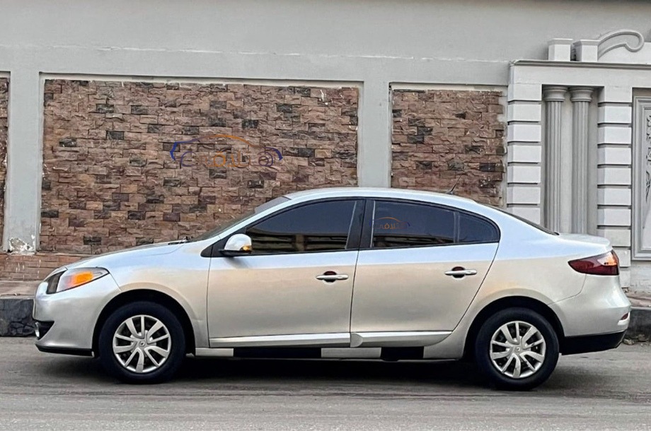 Fluence Renault 2011 Cairo Silver 6749969 - Car for sale : Hatla2ee
