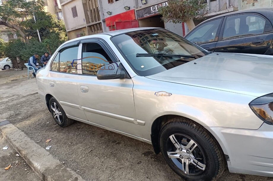 Verna Hyundai 2013 Cairo Silver 6750085 - Car for sale : Hatla2ee