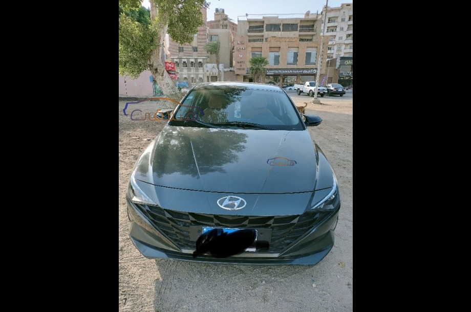 Elantra CN7 Hyundai 2021 Suez Olive 6750616 - Car for sale : Hatla2ee