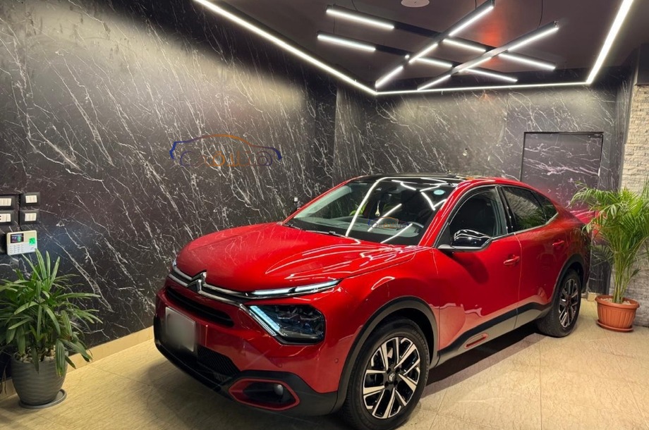 C4X Citroën 2024 Heliopolis Red 6750937 - Car for sale : Hatla2ee