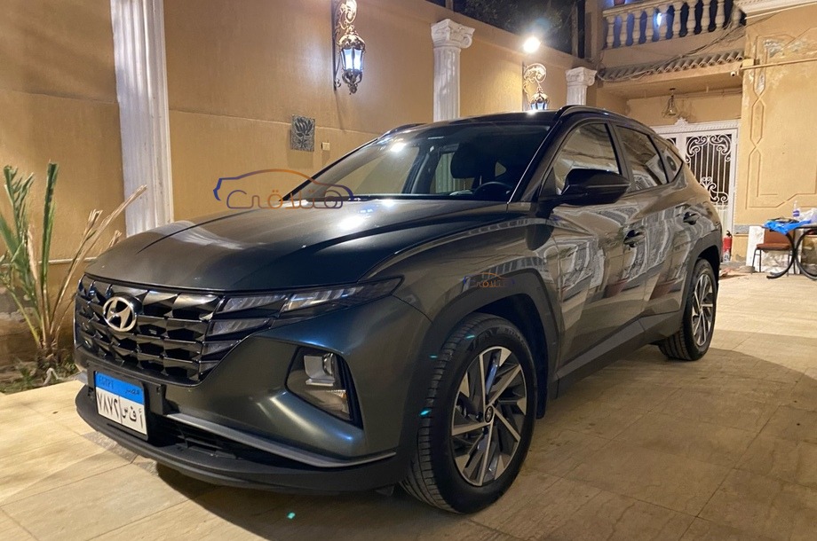 Tucson Hyundai 2023 6 October Gray 6753494 - Car for sale : Hatla2ee