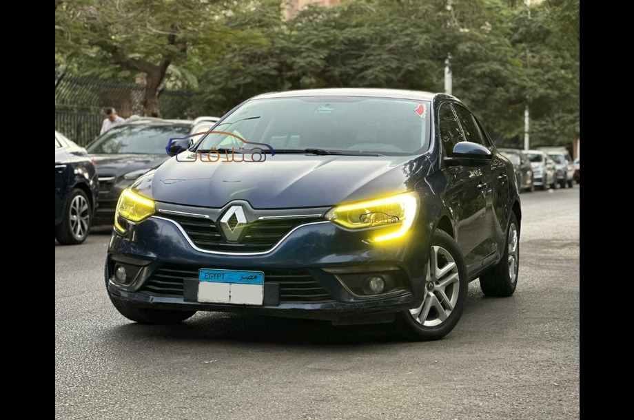 Megane Renault 2020 Cairo Dark blue 6759458 - Car for sale : Hatla2ee