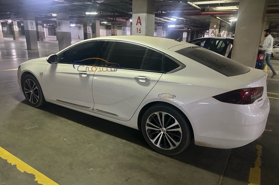 Insignia Opel 2019 6 October White 6761257 - Car for sale : Hatla2ee