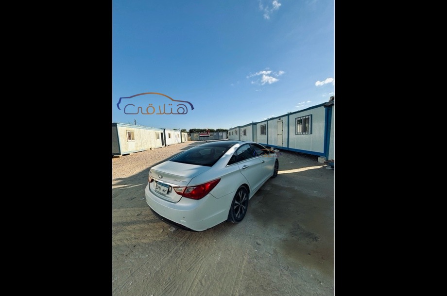 Sonata Hyundai 2011 Pyramids Gardens White 6761627 - Car for sale ...