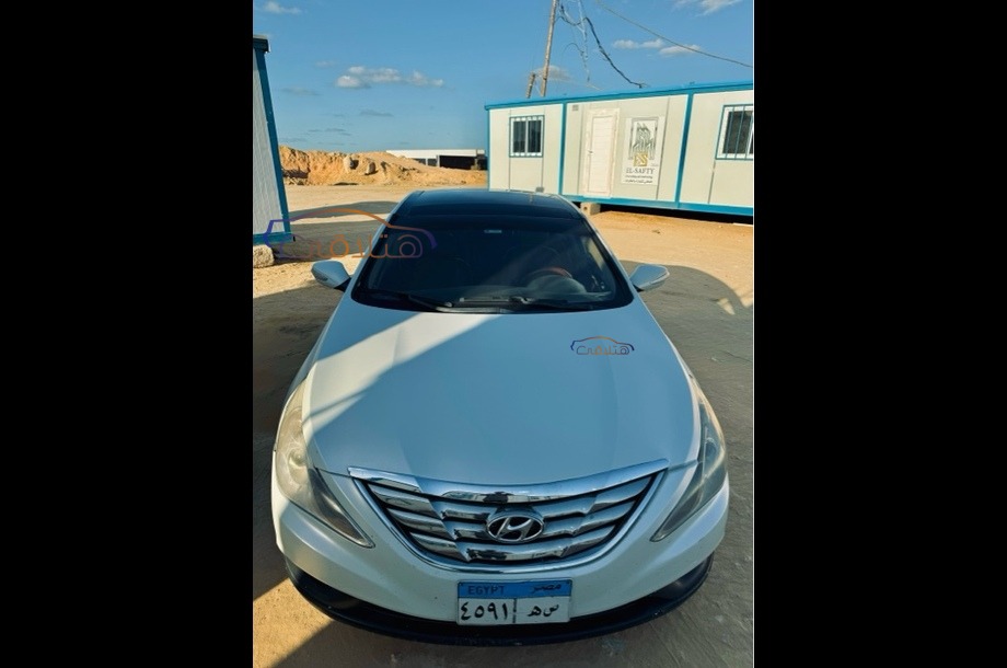 Sonata Hyundai 2011 Pyramids Gardens White 6761627 - Car for sale ...