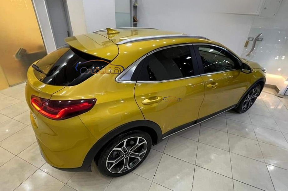 Xceed Kia 2022 Damietta Gold 6762176 - Car for sale : Hatla2ee