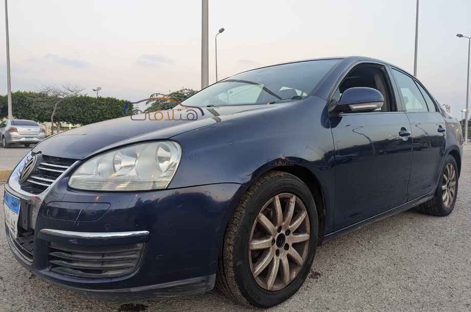Jetta Volkswagen 2010 6 October Dark blue 6762538 - Car for sale : Hatla2ee