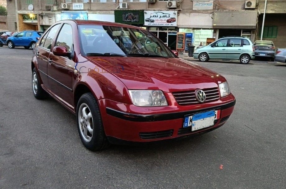 Bora Volkswagen 2000 Mohandessin Dark red 6764186 - Car for sale : Hatla2ee