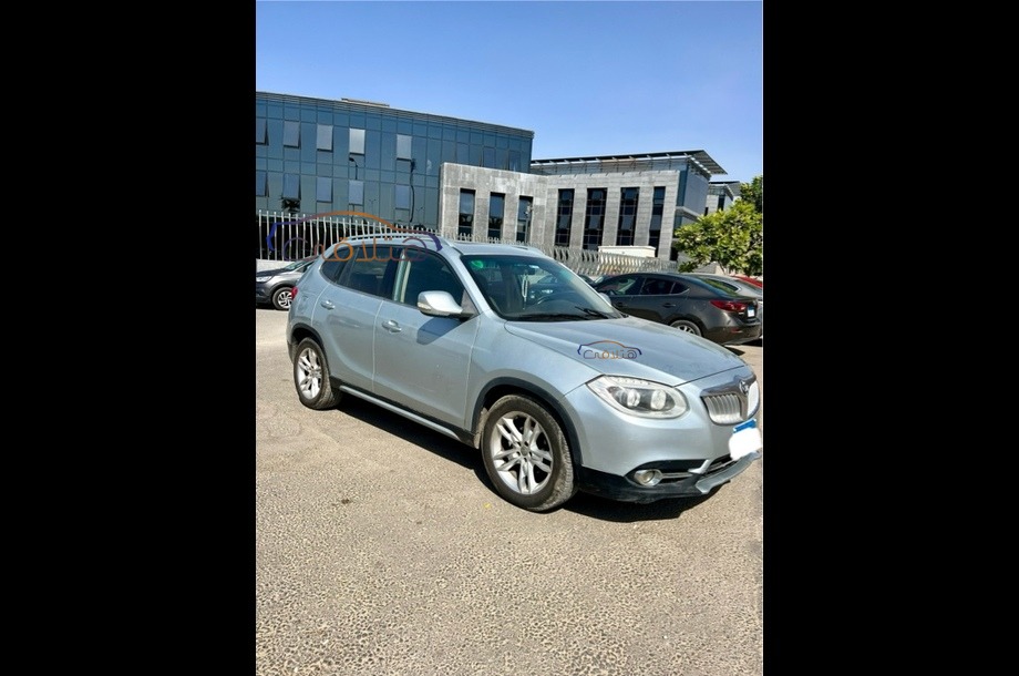 V5 Brilliance 2013 Tagamo3 - New Cairo Cyan 6764708 - Car for sale ...