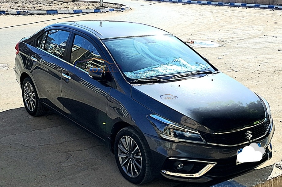 Ciaz Suzuki 2022 Suez Dark grey 6766570 - Car for sale : Hatla2ee