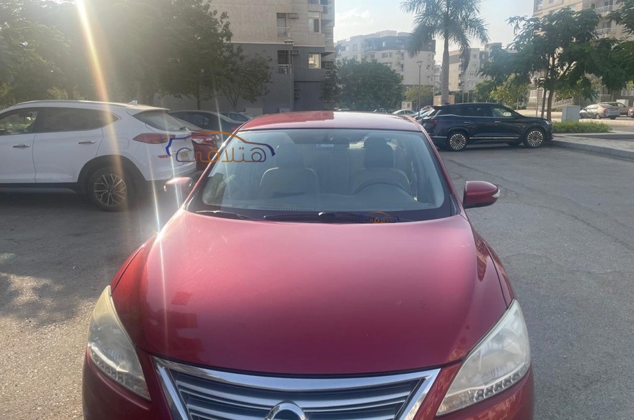 Sentra Nissan 2017 Madinaty Red 6772241 - Car for sale : Hatla2ee