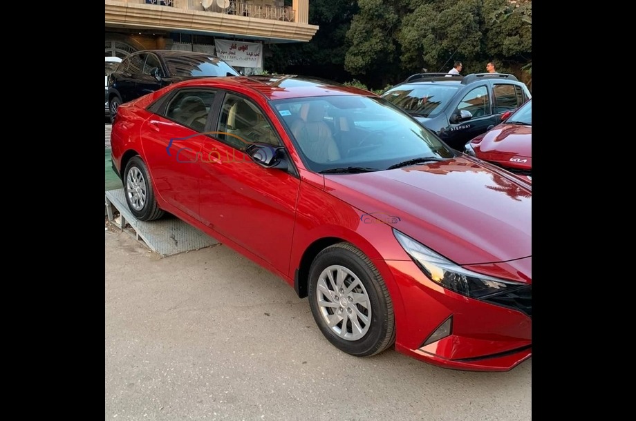 Elantra CN7 Hyundai 2022 Cairo Red 6776477 - Car for sale : Hatla2ee