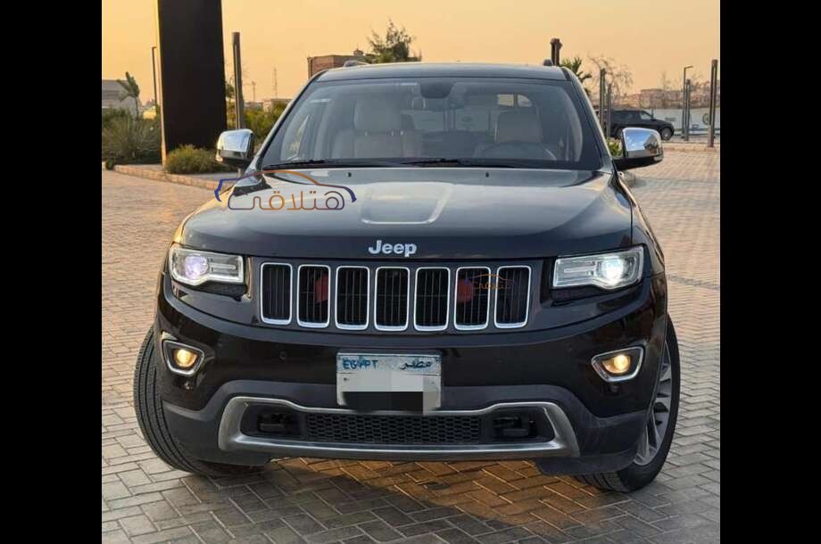 Grand Cherokee Jeep 2017 Cairo Black 6777944 - Car for sale : Hatla2ee