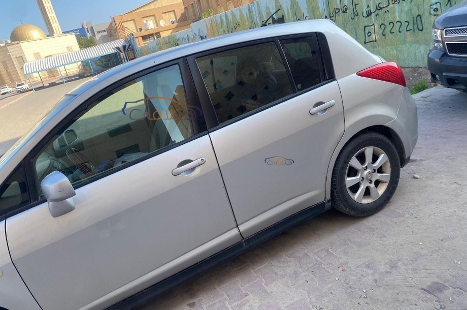 Tiida Nissan 2007 Kuwait City Silver 6778340 - Car for sale : Hatla2ee