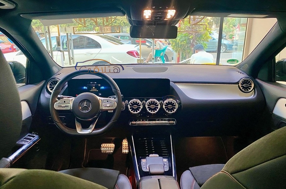 GLA 180 Mercedes 2024 Cairo Black 6778468 - Car for sale : Hatla2ee