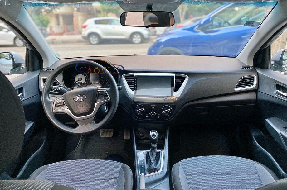 Accent HCI Hyundai 2022 Cairo Silver 6778517 - Car for sale : Hatla2ee