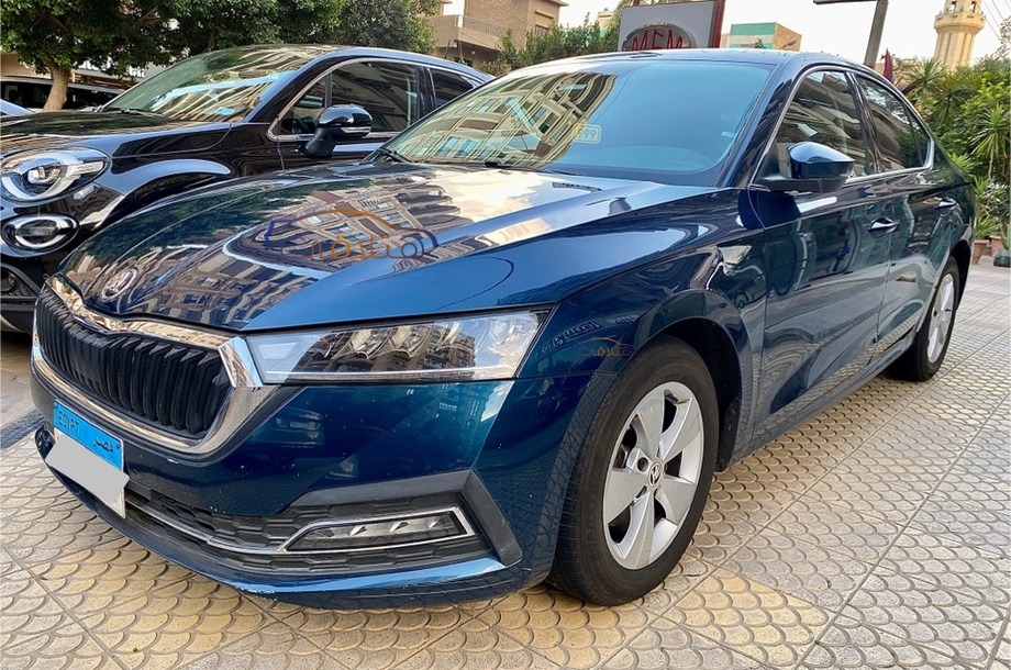 Octavia A8 Skoda 2022 Cairo Dark blue 6779980 - Car for sale : Hatla2ee