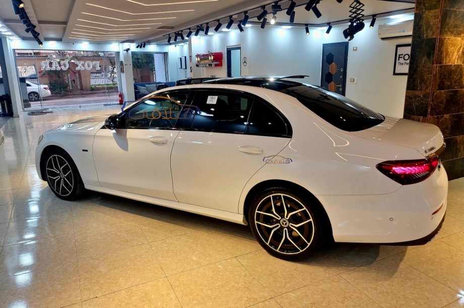 E 300 Mercedes 2021 Pyramids Gardens White 6780995 - Car for sale ...