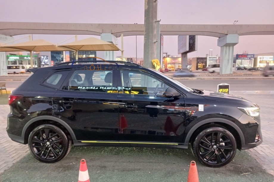 RX5 Plus MG 2024 Mohandessin Black 6786416 - Car for sale : Hatla2ee