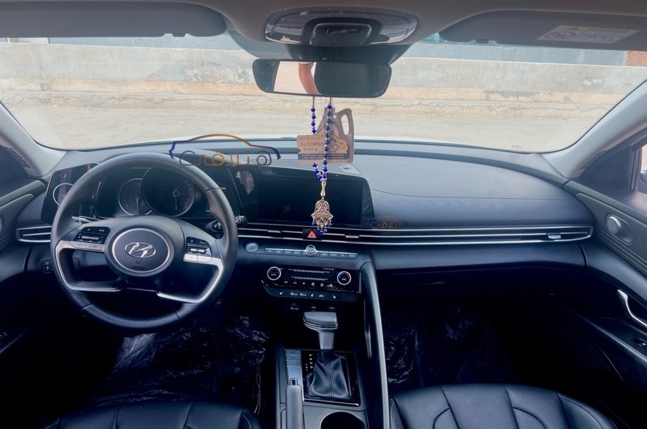 Avante Hyundai 2021 6 October White 6788837 - Car for sale : Hatla2ee