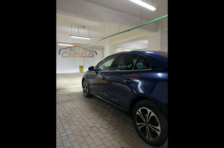Megane Renault 2020 6 October Dark blue 6795841 - Car for sale : Hatla2ee