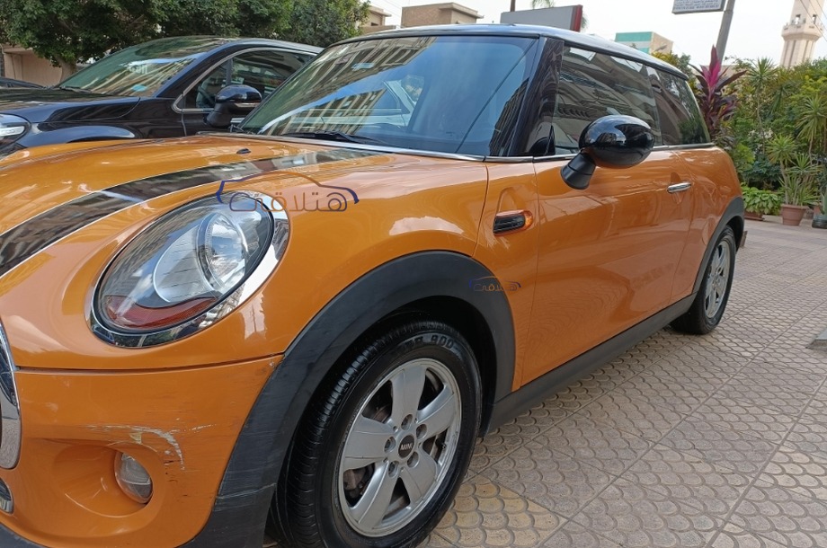 Cooper Mini 2015 Heliopolis Yellow 6796471 - Car for sale : Hatla2ee