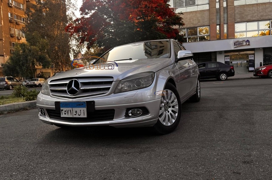 C 200 Mercedes 2009 Cairo Silver 6800005 - Car for sale : Hatla2ee