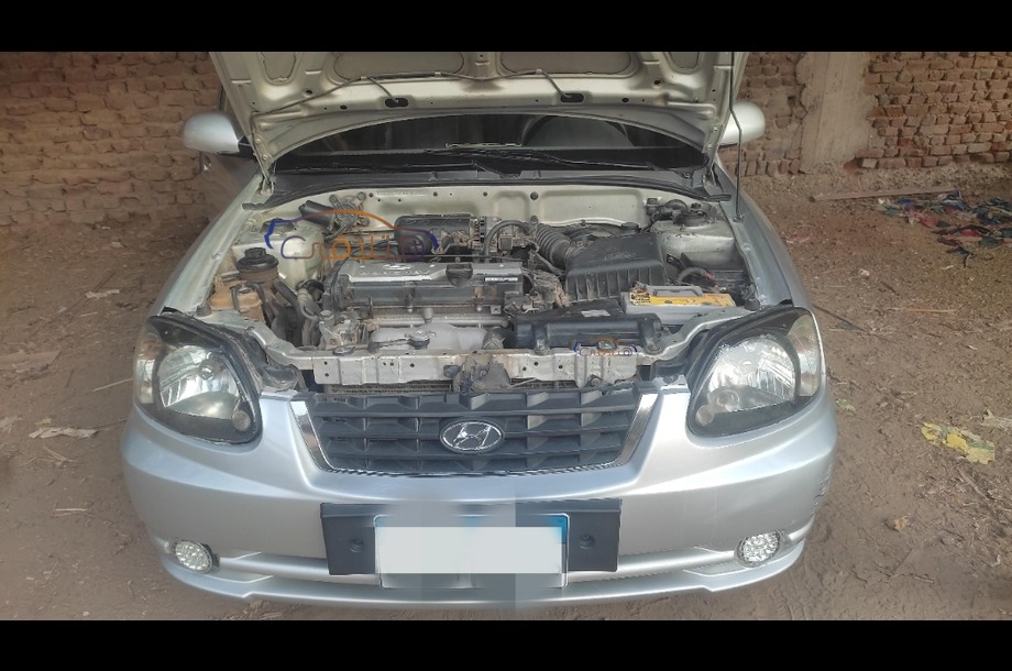 Verna Hyundai 2012 Faqous Silver 6800662 - Car for sale : Hatla2ee