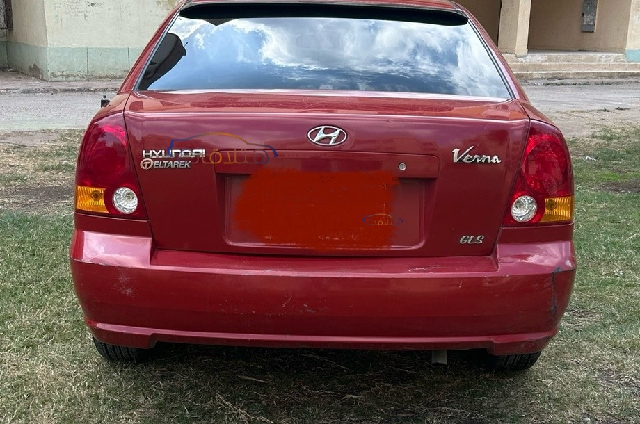 Verna Hyundai 2017 Damietta Red 6800687 - Car for sale : Hatla2ee