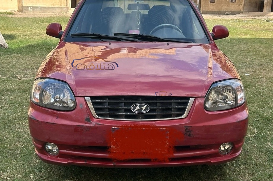 Verna Hyundai 2017 Damietta Red 6800687 - Car for sale : Hatla2ee