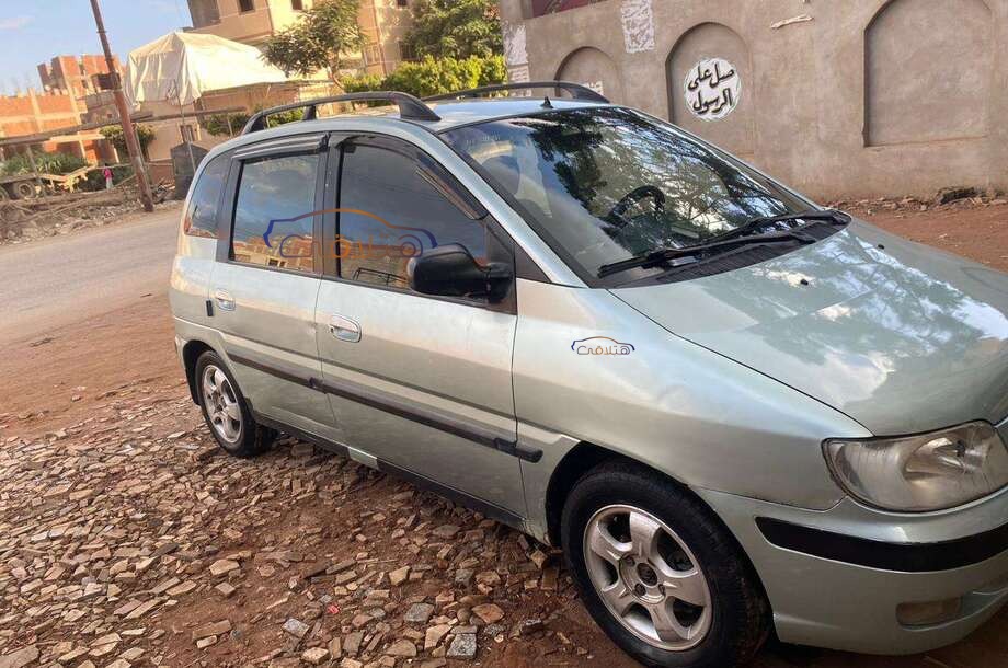 Matrix Hyundai 2001 Monufia Olive 6811805 - Car for sale : Hatla2ee
