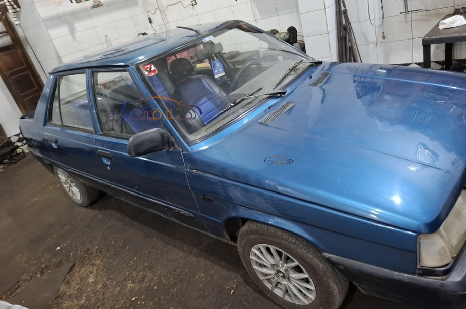Optima Renault 1997 Monufia Dark blue 6815258 - Car for sale : Hatla2ee