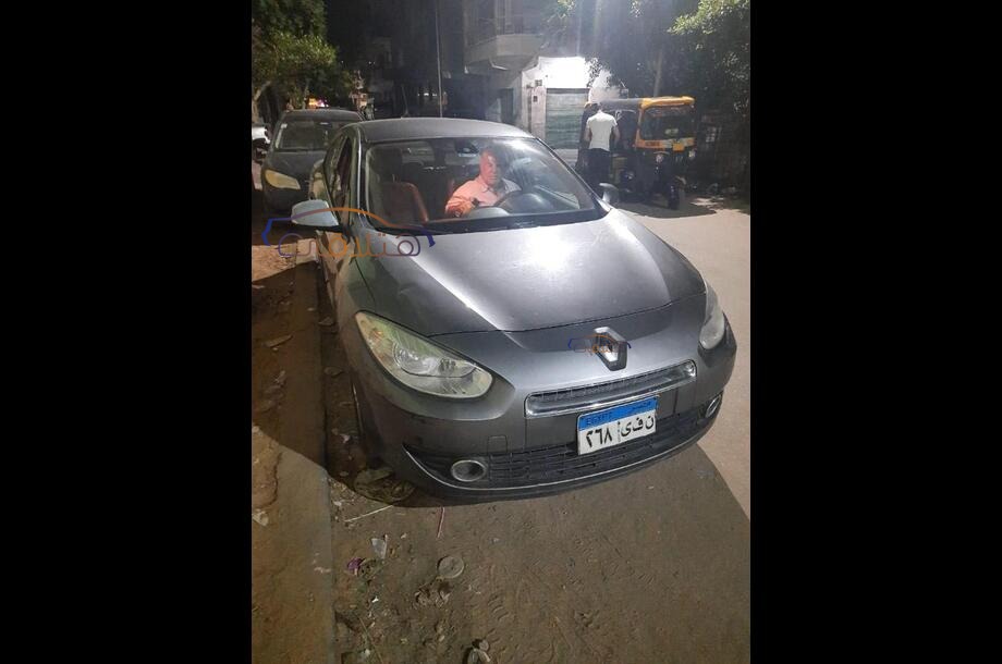 Fluence Renault 2011 Giza Silver 6819326 - Car for sale : Hatla2ee