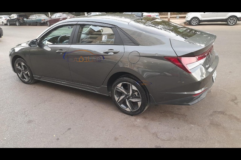 Elantra CN7 Hyundai 2021 Cairo Silver 6820094 - Car for sale : Hatla2ee
