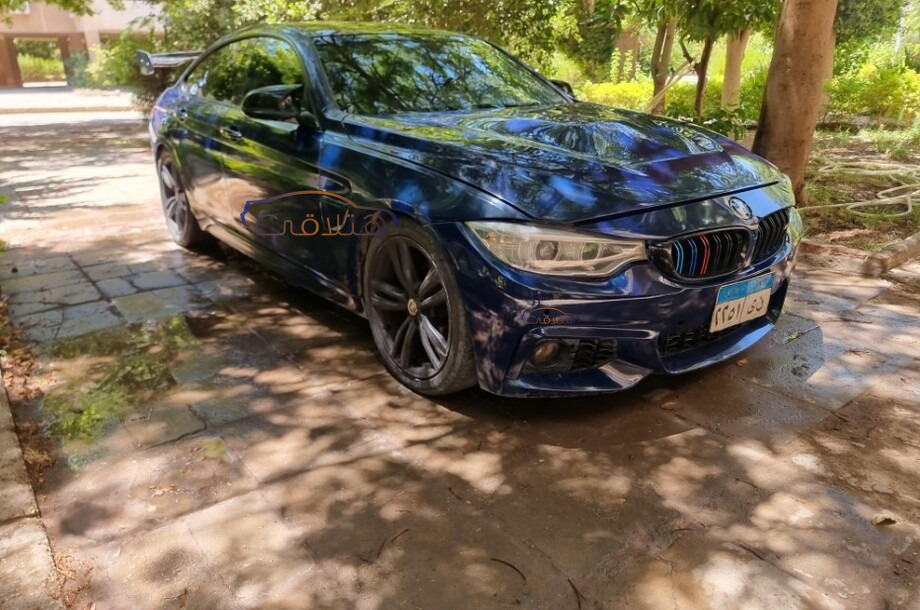 418 BMW 2017 6 October Dark blue 6821426 - Car for sale : Hatla2ee