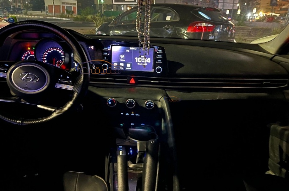 Elantra CN7 Hyundai 2022 Cairo Blue 6824018 - Car for sale : Hatla2ee