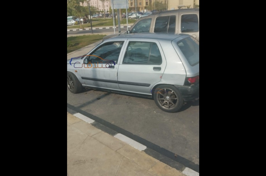 Clio Renault 1995 Nasr city Dark grey 6825626 - Car for sale : Hatla2ee